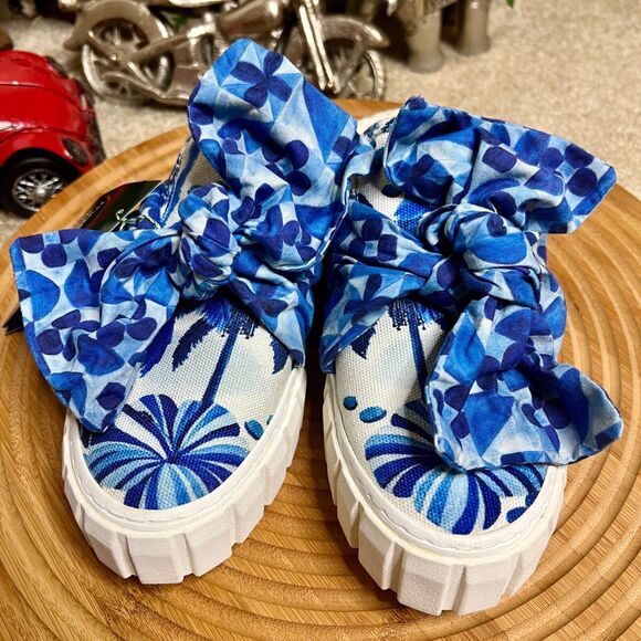 FARM Rio | Shoes | Farm Rio Womens Blue White Tropical Floral Bow Canva ...
